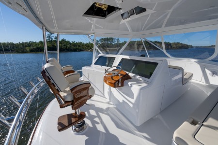 64' Rebelette - Jarrett Bay Boatworks