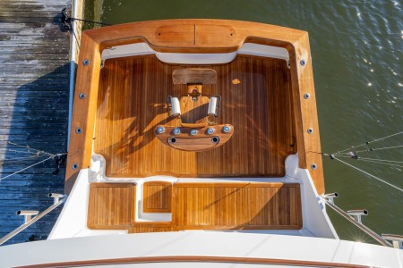 64' Rebelette - Jarrett Bay Boatworks