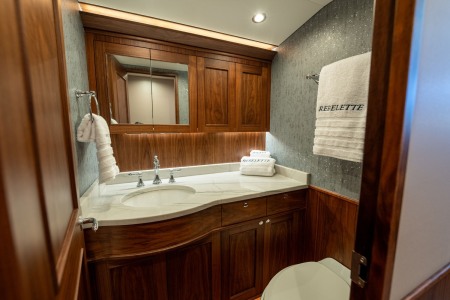 64' Rebelette - Jarrett Bay Boatworks