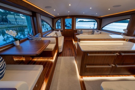 64' Rebelette - Jarrett Bay Boatworks