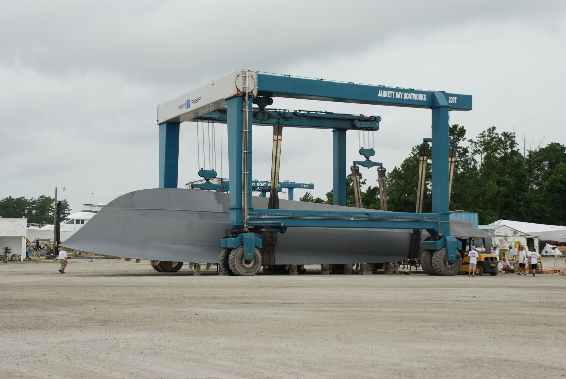 90' Jaruco - Jarrett Bay Boatworks